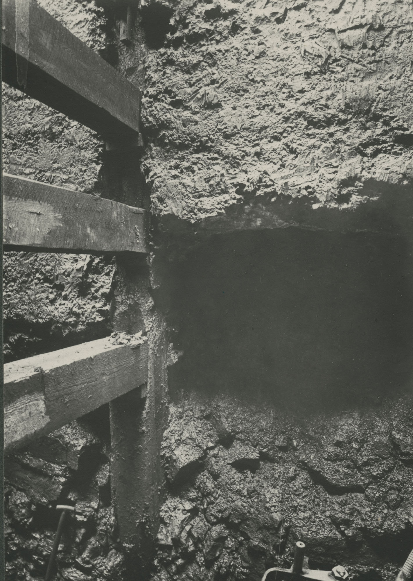 Photograph of under setting of South Quay wall, Blyth, Northumberland ...